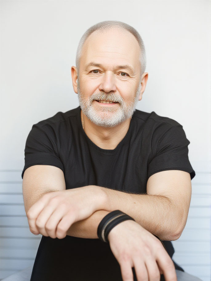 AI Older Face Generator: Transform Your Face into Your Older Self